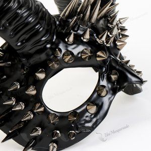 UniMasquerade | Accessories | Steampunk Demon Spikes Face With Black ...
